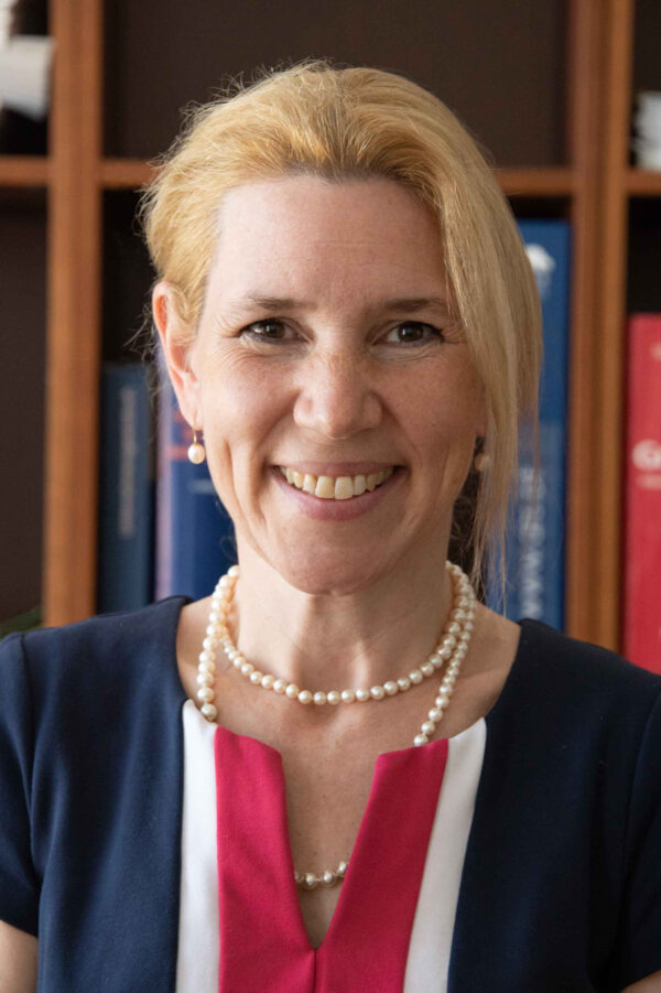 Über uns – Dr. Agnes Kienast – Rechtsanwältin